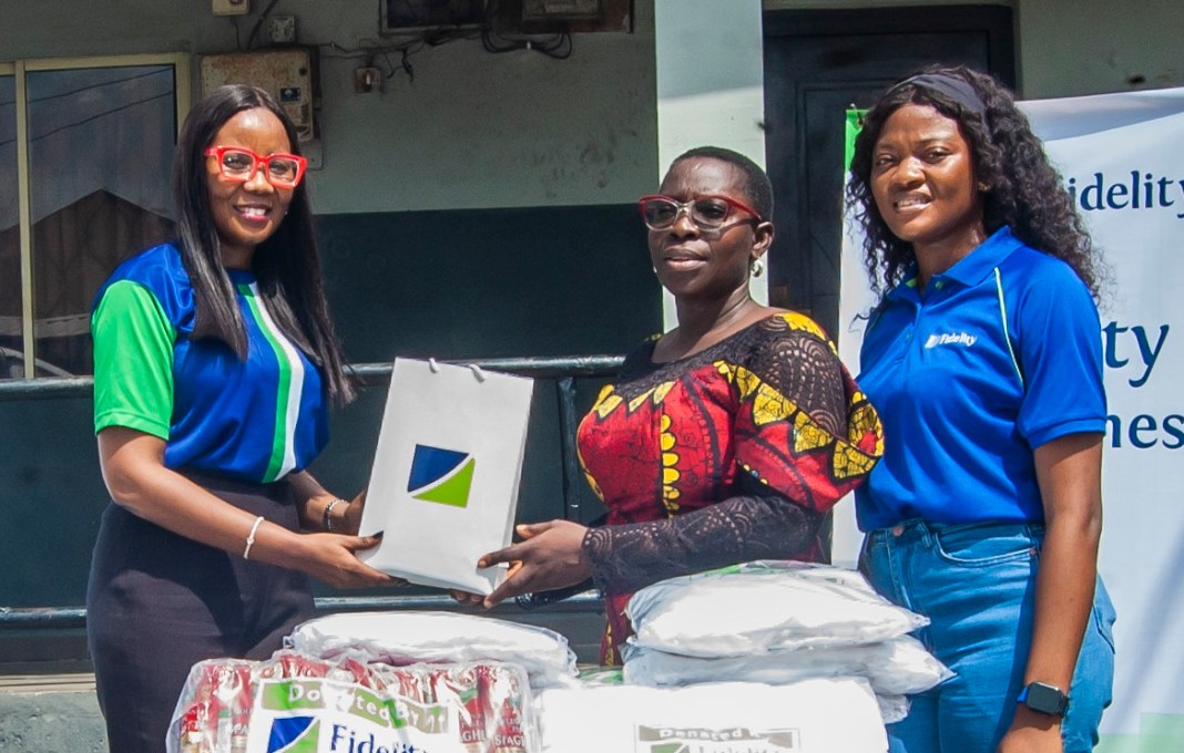 Fidelity Bank Supports Modupe Cole Memorial School In Lagos - DASCENARIO